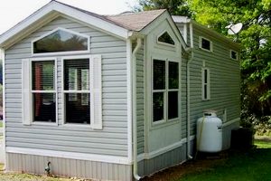 5 Best Mobile Home Windows (Buying Guide)