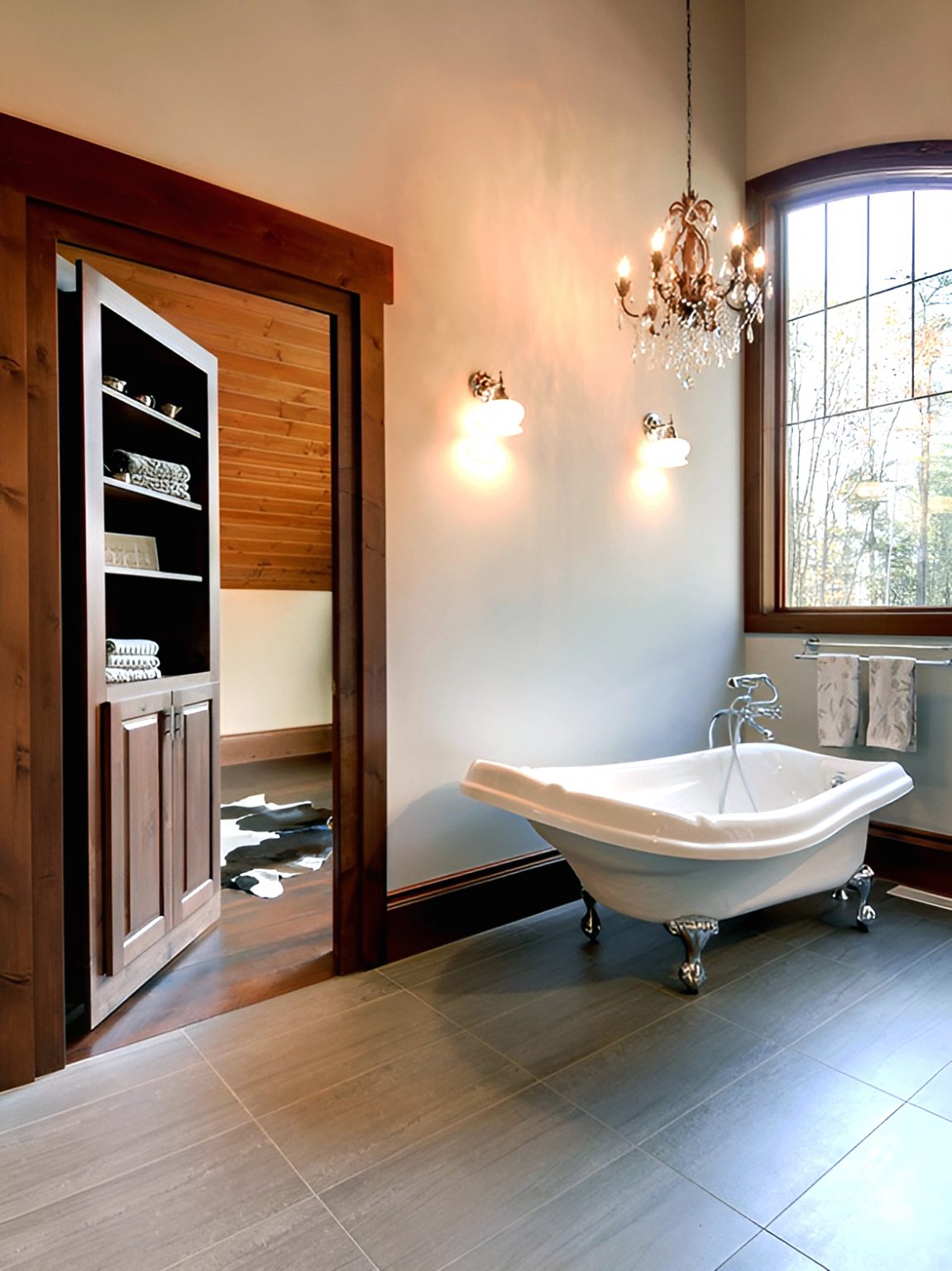 10 Master Bathroom Door Ideas for Seamless Bedroom Connectivity