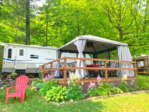 33 Stunning Permanent RV Camper Outdoor Set Up Ideas: Turn Your Site ...