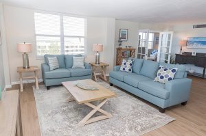 20 Cozy and Inviting Light Blue Sofa Living Room Ideas